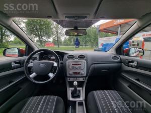Oranžs Ford Focus 2009 Ogre, ar dzinēja tilpumu 1.60 L un nobraukumu 0 tūkst. km par 2970 €, foto 16 vietnē AUTOMOTO.COM.LV