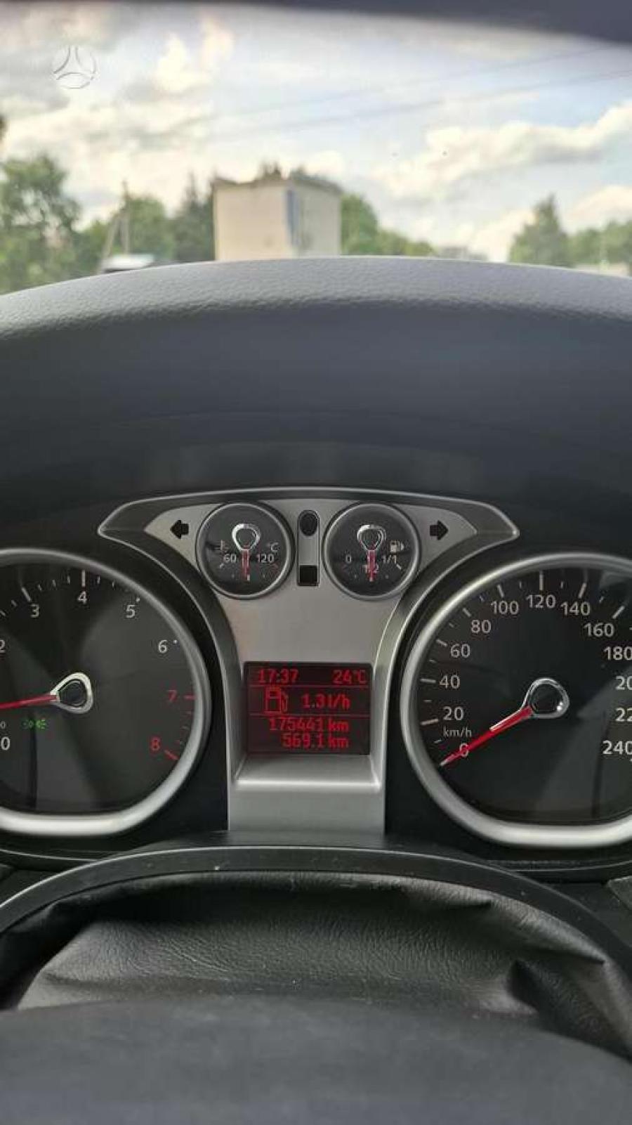 Oranžs Ford Focus 2009 Kauņa, ar dzinēja tilpumu 1.60 L un nobraukumu 175 tūkst. km par 2350 €, foto 6 vietnē AUTOMOTO.COM.LV