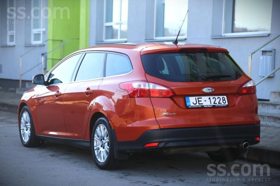 Oranžs Ford Focus 2013 Rīga, ar dzinēja tilpumu 2.00 L un nobraukumu 233 tūkst. km par 4495 €, foto 6 vietnē AUTOMOTO.COM.LV
