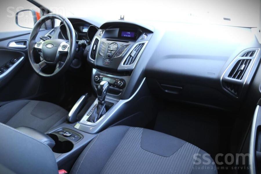 Oranžs Ford Focus 2013 Rīga, ar dzinēja tilpumu 2.00 L un nobraukumu 233 tūkst. km par 4495 €, foto 12 vietnē AUTOMOTO.COM.LV