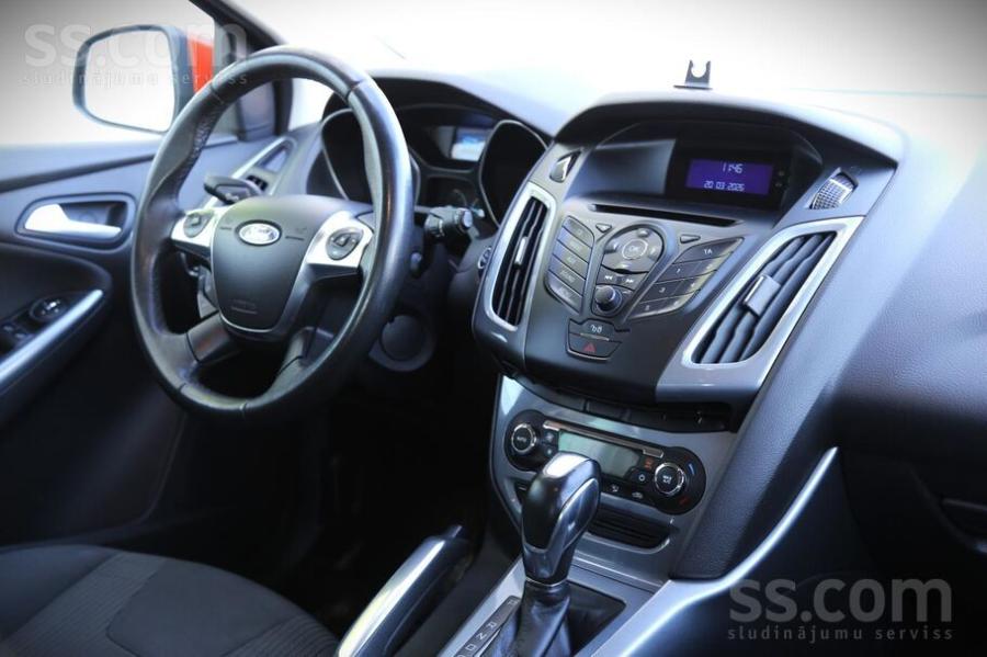 Oranžs Ford Focus 2013 Rīga, ar dzinēja tilpumu 2.00 L un nobraukumu 233 tūkst. km par 4495 €, foto 13 vietnē AUTOMOTO.COM.LV