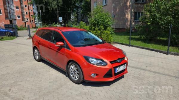 Oranžs Ford Focus 2013 Rīga, ar dzinēja tilpumu 2.00 L un nobraukumu 233 tūkst. km par 3950 €, foto 1 vietnē AUTOMOTO.COM.LV