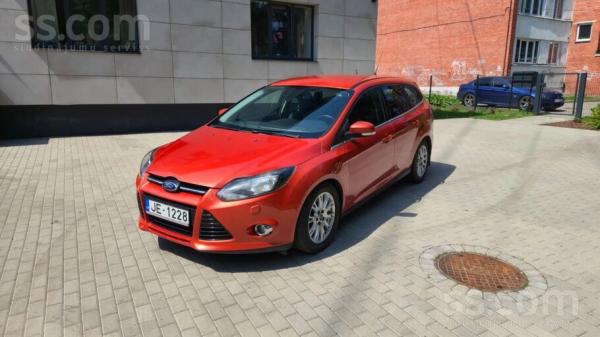 Oranžs Ford Focus 2013 Rīga, ar dzinēja tilpumu 2.00 L un nobraukumu 233 tūkst. km par 3750 €, foto 1 vietnē AUTOMOTO.COM.LV