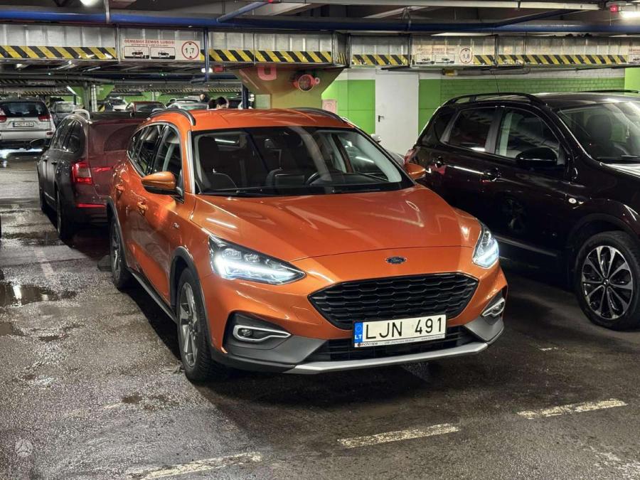 Oranžs Ford Focus 2020 Viļņa, ar dzinēja tilpumu 1.00 L un nobraukumu 69 tūkst. km par 11800 €, foto 14 vietnē AUTOMOTO.COM.LV
