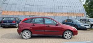 Sarkans Ford Focus 1999 Valmiera, ar dzinēja tilpumu 1.60 L un nobraukumu 377 tūkst. km par 750 €, foto 3 vietnē AUTOMOTO.COM.LV