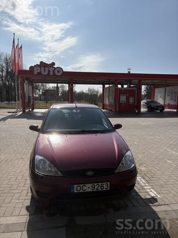 Sarkans Ford Focus 2002 Rīga, ar dzinēja tilpumu 1.60 L un nobraukumu 130 tūkst. km par 500 €, foto 4 vietnē AUTOMOTO.COM.LV