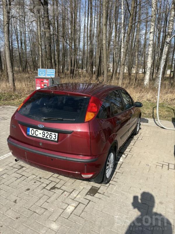 Sarkans Ford Focus 2002 Rīga, ar dzinēja tilpumu 1.60 L un nobraukumu 130 tūkst. km par 500 €, foto 6 vietnē AUTOMOTO.COM.LV