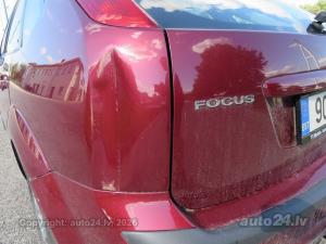Red Ford Focus 2005 in Tallinn, with an engine capacity of 1.60 L and mileage of 191 thousand km for 1160 €, photo 10 on AUTOMOTO.COM.LV
