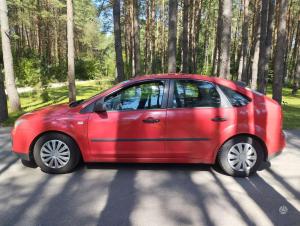 Sarkans Ford Focus 2005 Viļņa, ar dzinēja tilpumu 1.60 L un nobraukumu 263 tūkst. km par 750 €, foto 8 vietnē AUTOMOTO.COM.LV