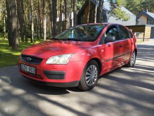 Sarkans Ford Focus 2005 Viļņa, ar dzinēja tilpumu 1.60 L un nobraukumu 263 tūkst. km par 750 €, foto 9 vietnē AUTOMOTO.COM.LV