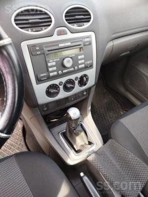 Sarkans Ford Focus 2006 Jelgava, ar dzinēja tilpumu 1.60 L un nobraukumu 265 tūkst. km par 1500 €, foto 8 vietnē AUTOMOTO.COM.LV