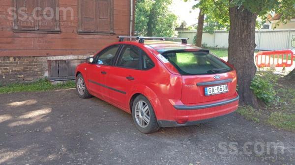 Sarkans Ford Focus 2006 Rīga, ar dzinēja tilpumu 1.60 L un nobraukumu 0 tūkst. km par 550 €, foto 1 vietnē AUTOMOTO.COM.LV