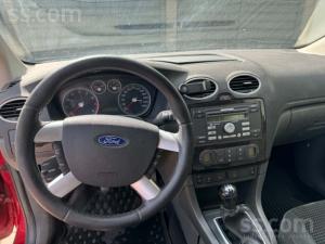 Sarkans Ford Focus 2006 Rīga, ar dzinēja tilpumu 1.60 L un nobraukumu 225 tūkst. km par 950 €, foto 6 vietnē AUTOMOTO.COM.LV
