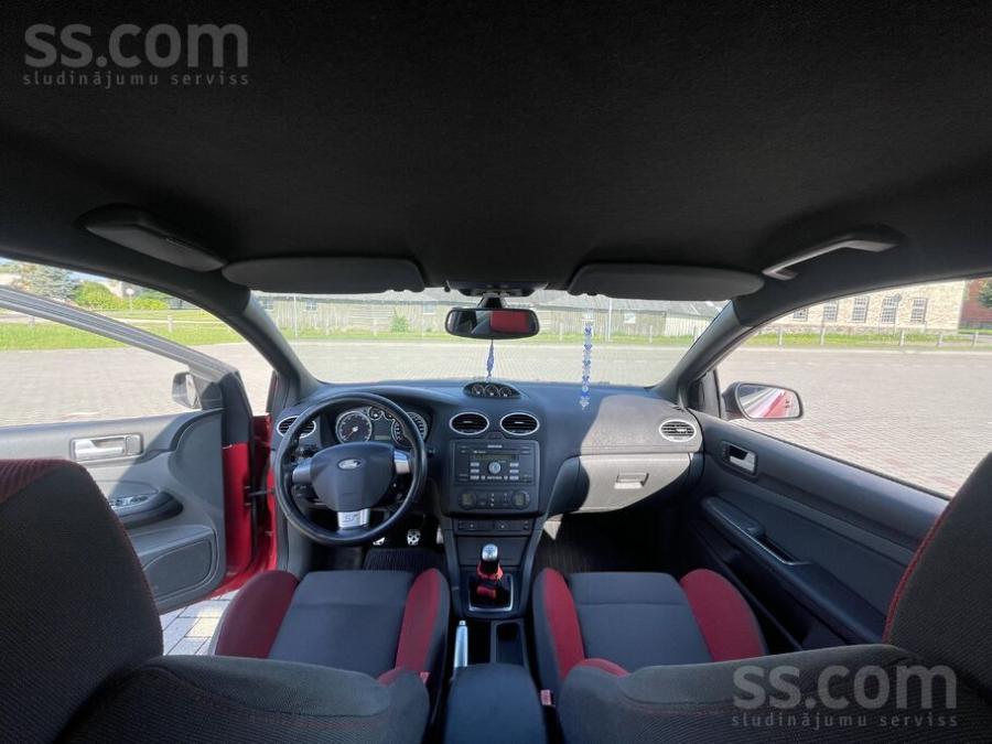 Red Ford Focus 2006 in Cesis, with an engine capacity of 2.50 L and mileage of 215 thousand km for 3250 €, photo 13 on AUTOMOTO.COM.LV