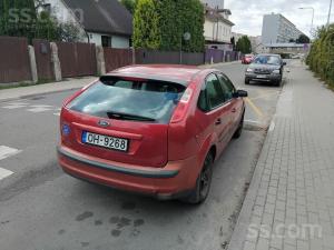 Red Ford Focus 2007 in Riga, with an engine capacity of 1.40 L and mileage of 186 thousand km for 770 €, photo 4 on AUTOMOTO.COM.LV