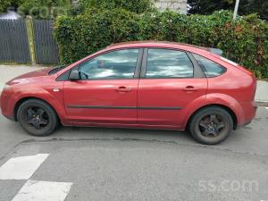 Red Ford Focus 2007 in Riga, with an engine capacity of 1.40 L and mileage of 186 thousand km for 770 €, photo 6 on AUTOMOTO.COM.LV