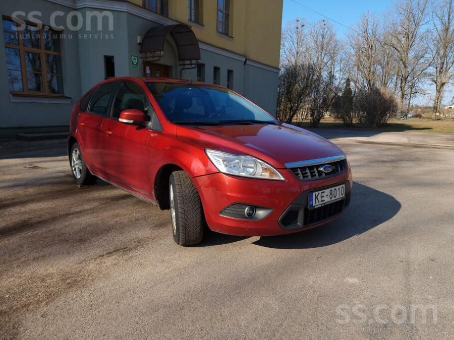 Red Ford Focus 2010 in Valmiera, with an engine capacity of 2.00 L and mileage of 0 thousand km for 1490 €, photo 5 on AUTOMOTO.COM.LV