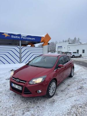 Red Ford Focus 2011 in Vilnius, with an engine capacity of 1.60 L and mileage of 205 thousand km for 2550 €, photo  on AUTOMOTO.COM.LV