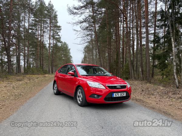 Sarkans Ford Focus 2011 Tallina, ar dzinēja tilpumu 1.60 L un nobraukumu 139 tūkst. km par 3000 €, foto 1 vietnē AUTOMOTO.COM.LV