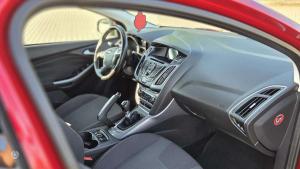 Red Ford Focus 2011 in Marijampole, with an engine capacity of 1.60 L and mileage of 249 thousand km for 3250 €, photo 18 on AUTOMOTO.COM.LV