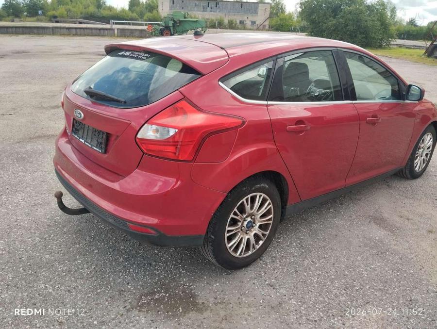 Sarkans Ford Focus 2011 Kelmė, ar dzinēja tilpumu 1.56 L un nobraukumu 280 tūkst. km par 1850 €, foto 4 vietnē AUTOMOTO.COM.LV