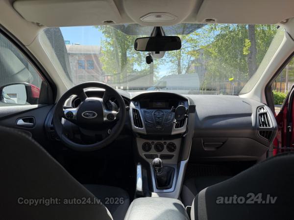 Sarkans Ford Focus 2012 Tallina, ar dzinēja tilpumu 1.60 L un nobraukumu 186 tūkst. km par 3800 €, foto 10 vietnē AUTOMOTO.COM.LV