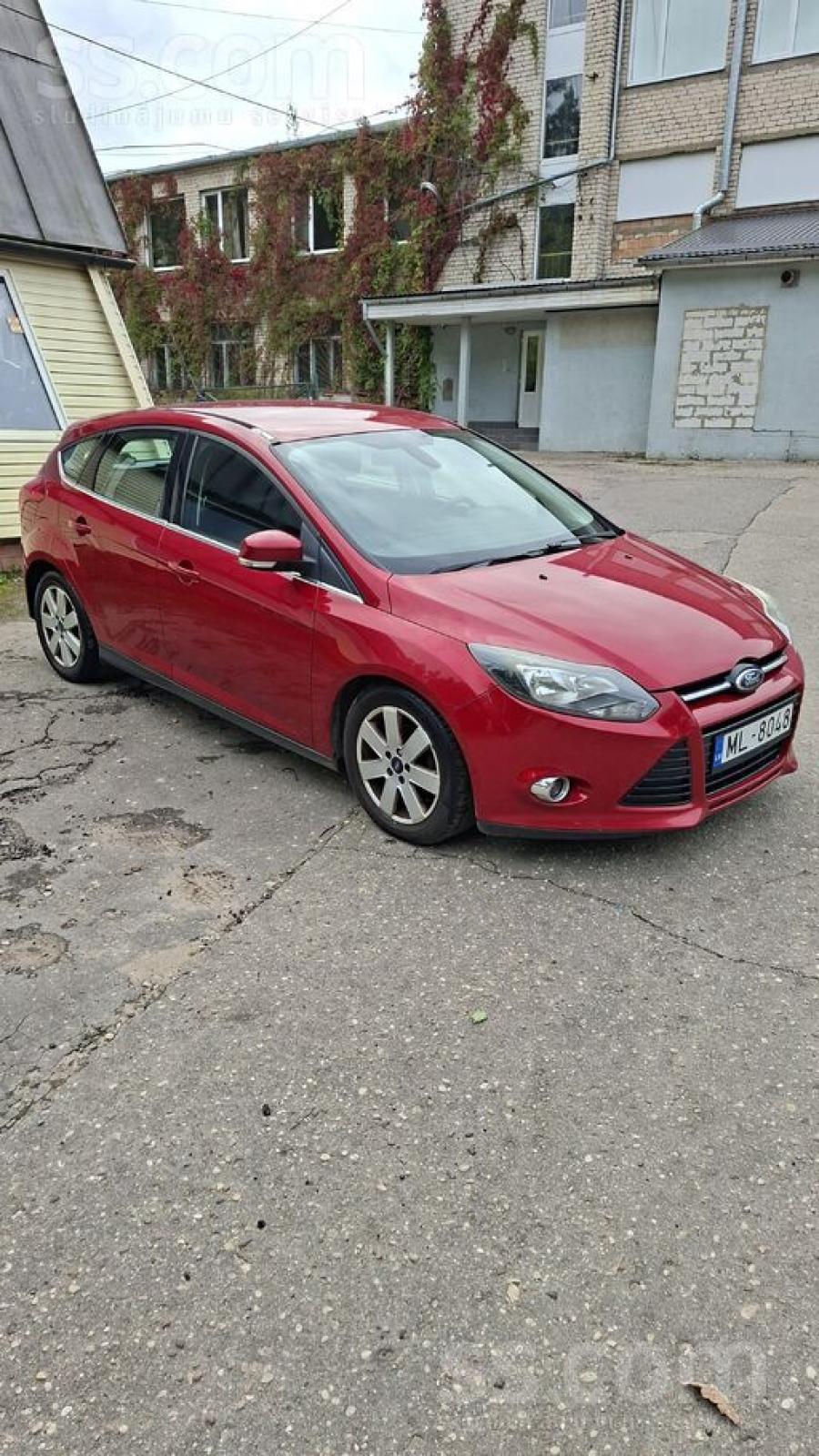 Sarkans Ford Focus 2012 Rīga, ar dzinēja tilpumu 1.60 L un nobraukumu 290 tūkst. km par 3090 €, foto 4 vietnē AUTOMOTO.COM.LV