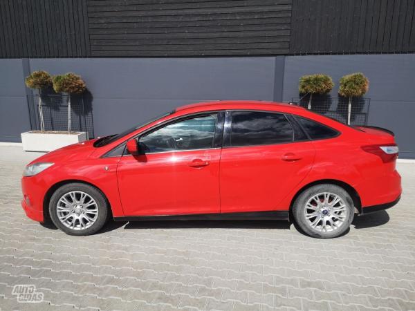 Sarkans Ford Focus 2014 Šauļi, ar dzinēja tilpumu 2.00 L un nobraukumu 144 tūkst. km par 2700 €, foto 7 vietnē AUTOMOTO.COM.LV
