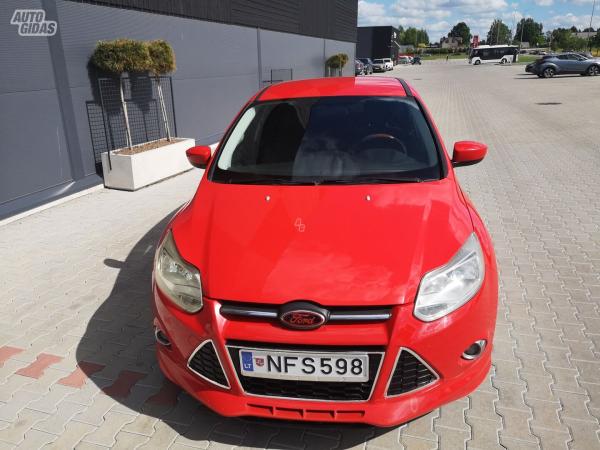 Sarkans Ford Focus 2014 Šauļi, ar dzinēja tilpumu 2.00 L un nobraukumu 144 tūkst. km par 2700 €, foto 8 vietnē AUTOMOTO.COM.LV