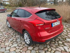 Sarkans Ford Focus 2015 Kuldīga, ar dzinēja tilpumu 2.00 L un nobraukumu 163 tūkst. km par 6500 €, foto 4 vietnē AUTOMOTO.COM.LV