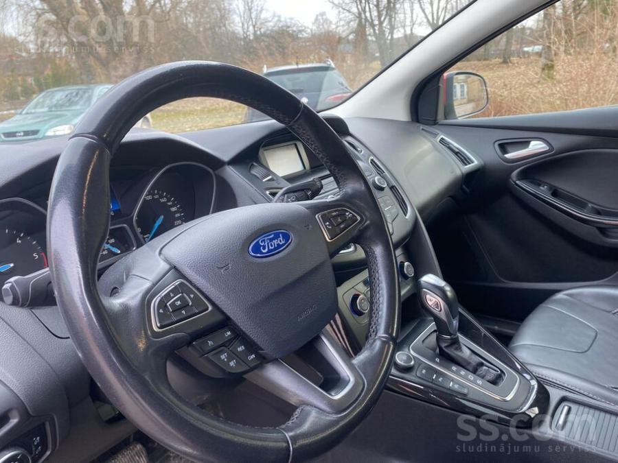 Sarkans Ford Focus 2015 Kuldīga, ar dzinēja tilpumu 2.00 L un nobraukumu 163 tūkst. km par 6500 €, foto 9 vietnē AUTOMOTO.COM.LV