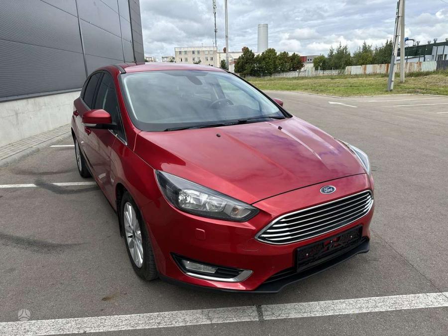 Sarkans Ford Focus 2015 Telšiai, ar dzinēja tilpumu 1.50 L un nobraukumu 268 tūkst. km par 3700 €, foto 1 vietnē AUTOMOTO.COM.LV
