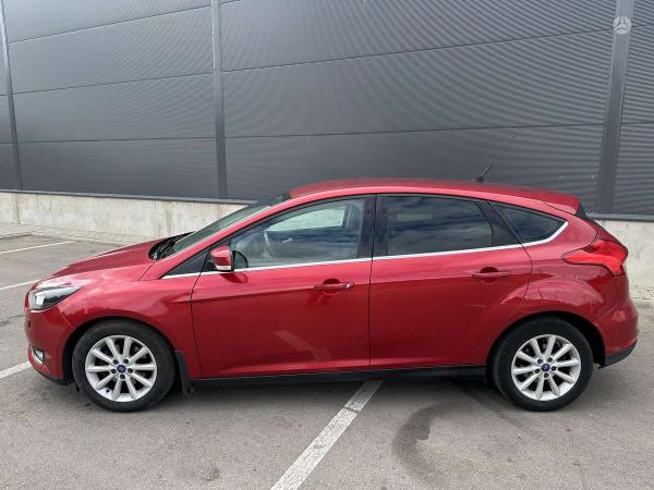 Sarkans Ford Focus 2015 Telšiai, ar dzinēja tilpumu 1.50 L un nobraukumu 268 tūkst. km par 3700 €, foto 4 vietnē AUTOMOTO.COM.LV