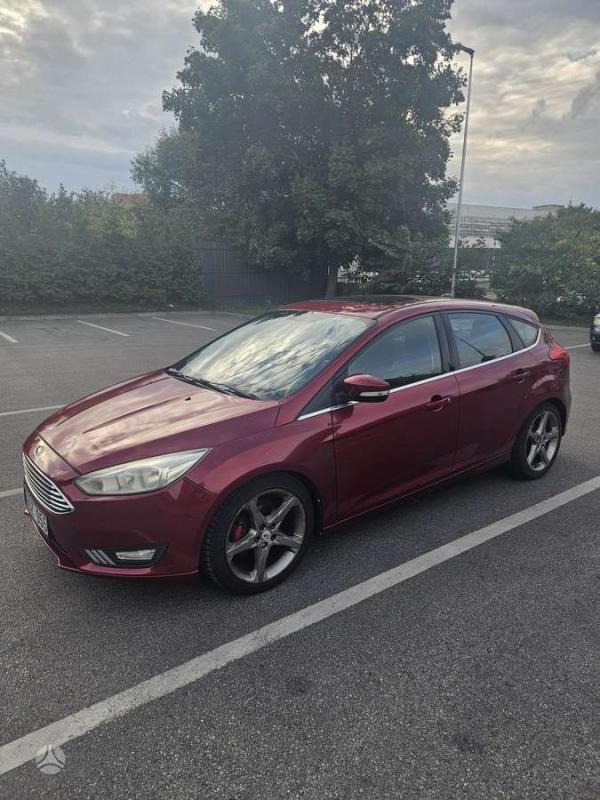Sarkans Ford Focus 2015 Kauņa, ar dzinēja tilpumu 2.00 L un nobraukumu 135 tūkst. km par 5000 €, foto 1 vietnē AUTOMOTO.COM.LV