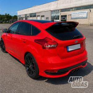 Sarkans Ford Focus 2016 Panevēža, ar dzinēja tilpumu 2.00 L un nobraukumu 176 tūkst. km par 12500 €, foto 7 vietnē AUTOMOTO.COM.LV