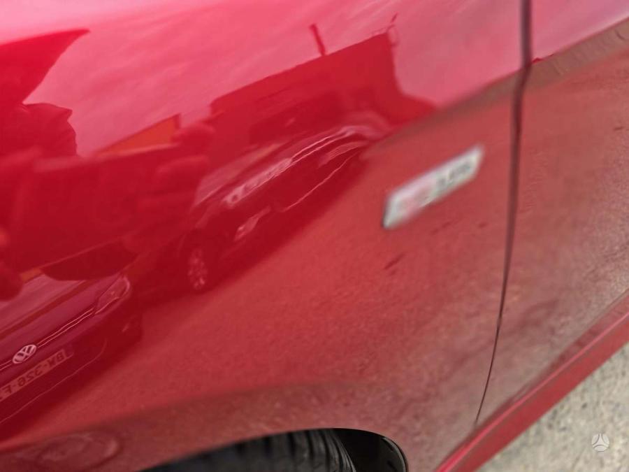 Red Ford Focus 2016 in Taurage, with an engine capacity of 1.00 L and mileage of 163 thousand km for 6800 €, photo 4 on AUTOMOTO.COM.LV