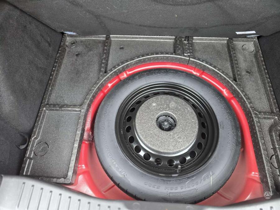 Red Ford Focus 2016 in Taurage, with an engine capacity of 1.00 L and mileage of 163 thousand km for 6800 €, photo 37 on AUTOMOTO.COM.LV