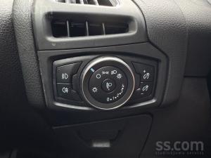 Sarkans Ford Focus 2017 Rīga, ar dzinēja tilpumu 1.50 L un nobraukumu 130 tūkst. km par 7450 €, foto 11 vietnē AUTOMOTO.COM.LV