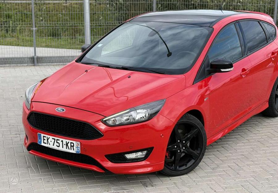 Sarkans Ford Focus 2017 Tauragė, ar dzinēja tilpumu 2.00 L un nobraukumu 180 tūkst. km par 7300 €, foto 3 vietnē AUTOMOTO.COM.LV