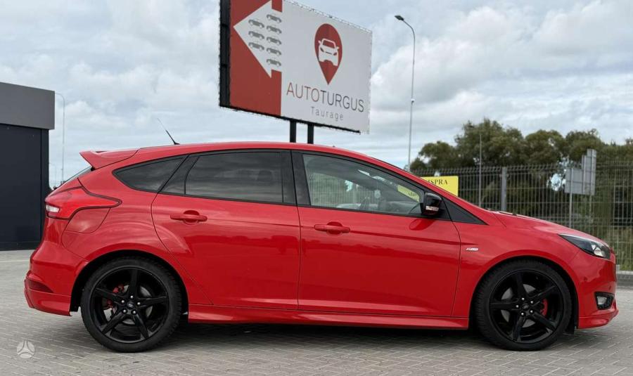 Sarkans Ford Focus 2017 Tauragė, ar dzinēja tilpumu 2.00 L un nobraukumu 180 tūkst. km par 7300 €, foto 16 vietnē AUTOMOTO.COM.LV