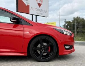 Sarkans Ford Focus 2017 Tauragė, ar dzinēja tilpumu 2.00 L un nobraukumu 180 tūkst. km par 7300 €, foto 18 vietnē AUTOMOTO.COM.LV