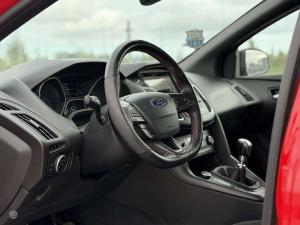 Sarkans Ford Focus 2017 Tauragė, ar dzinēja tilpumu 2.00 L un nobraukumu 180 tūkst. km par 7300 €, foto 39 vietnē AUTOMOTO.COM.LV