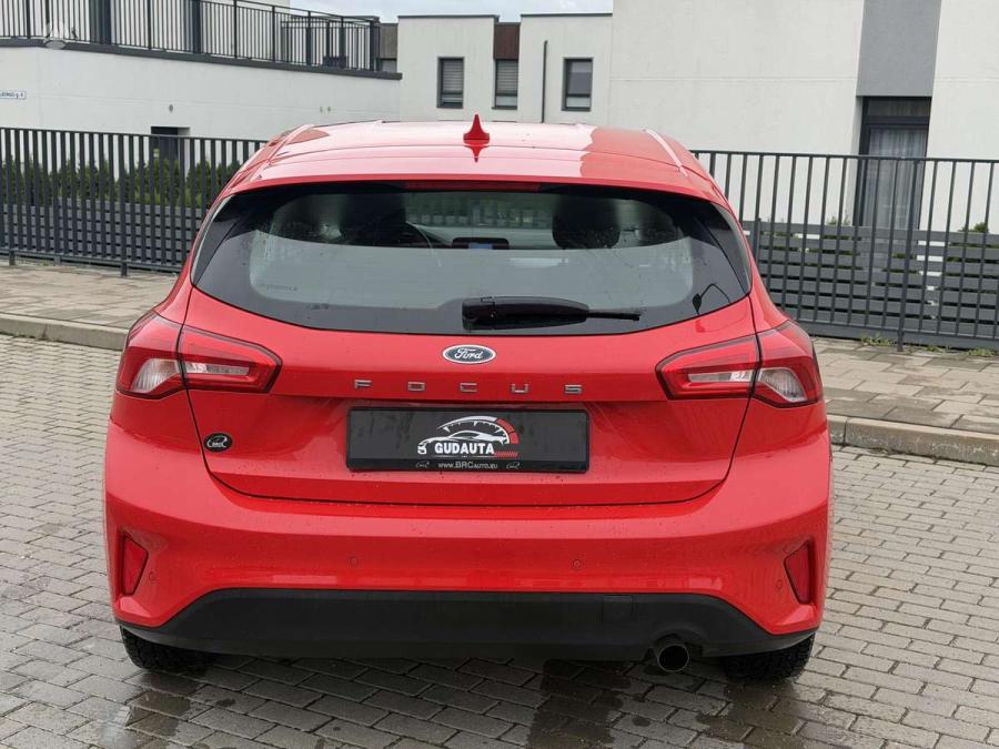 Sarkans Ford Focus 2018 Viļņa, ar dzinēja tilpumu 1.00 L un nobraukumu 241 tūkst. km par 3500 €, foto 11 vietnē AUTOMOTO.COM.LV