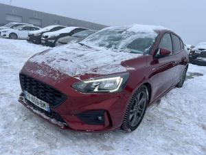 Red Ford Focus 2019 in Taurage, with an engine capacity of 1.00 L and mileage of 249 thousand km for 6900 €, photo 3 on AUTOMOTO.COM.LV