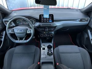 Sarkans Ford Focus 2019 Kauņa, ar dzinēja tilpumu 1.00 L un nobraukumu 122 tūkst. km par 12471 €, foto 13 vietnē AUTOMOTO.COM.LV