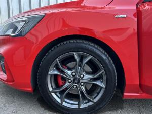 Sarkans Ford Focus 2019 Kauņa, ar dzinēja tilpumu 1.00 L un nobraukumu 122 tūkst. km par 12471 €, foto 32 vietnē AUTOMOTO.COM.LV