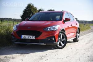 Sarkans Ford Focus 2021 Rīga, ar dzinēja tilpumu 1.50 L un nobraukumu 80 tūkst. km par 11500 €, foto  vietnē AUTOMOTO.COM.LV