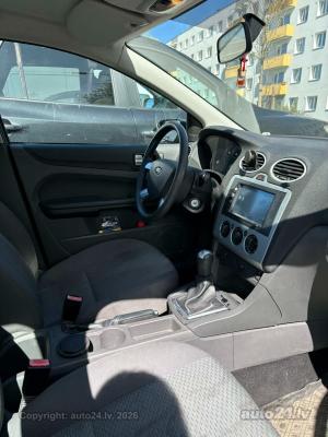 Sarkans Ford Focus 2006 Tallina, ar dzinēja tilpumu 1.60 L un nobraukumu 182 tūkst. km par 450 €, foto 12 vietnē AUTOMOTO.COM.LV
