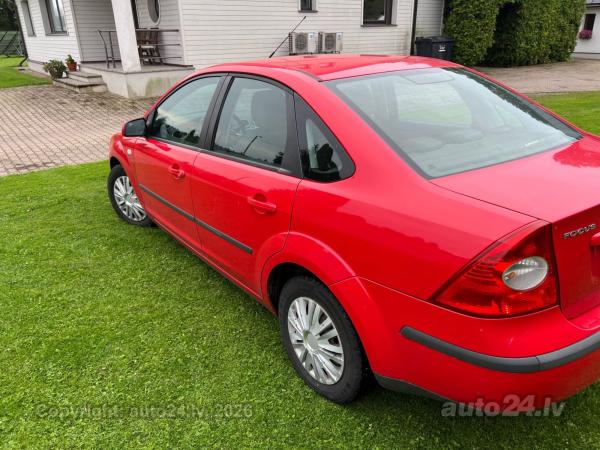 Sarkans Ford Focus 2007 Tallina, ar dzinēja tilpumu 1.60 L un nobraukumu 211 tūkst. km par 2000 €, foto 5 vietnē AUTOMOTO.COM.LV