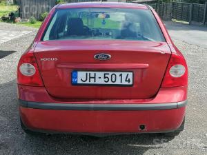 Sarkans Ford Focus 2008 Valmiera, ar dzinēja tilpumu 1.60 L un nobraukumu 236 tūkst. km par 1290 €, foto 6 vietnē AUTOMOTO.COM.LV